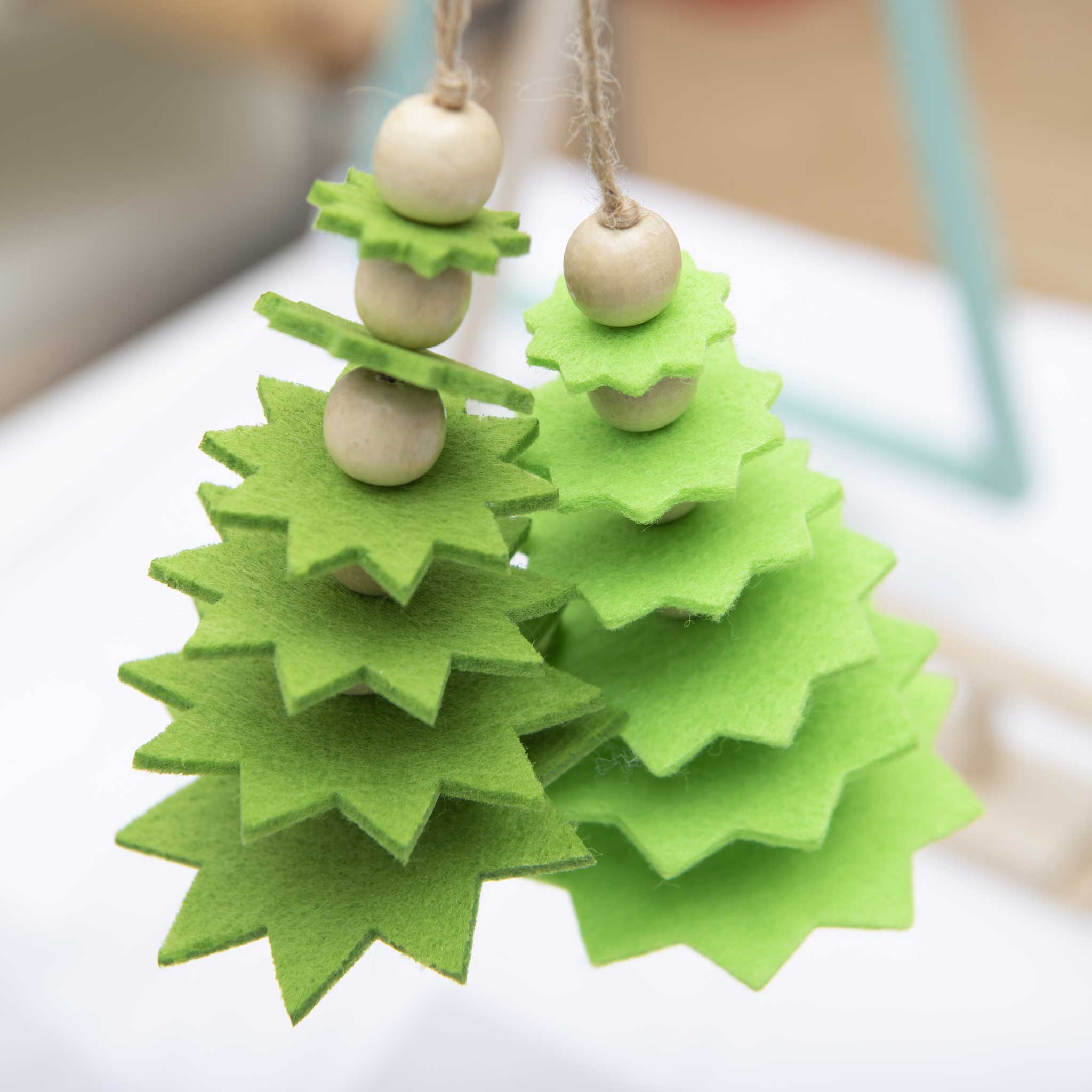Bastelset Filz-Tannenbäumchen, 4er Set